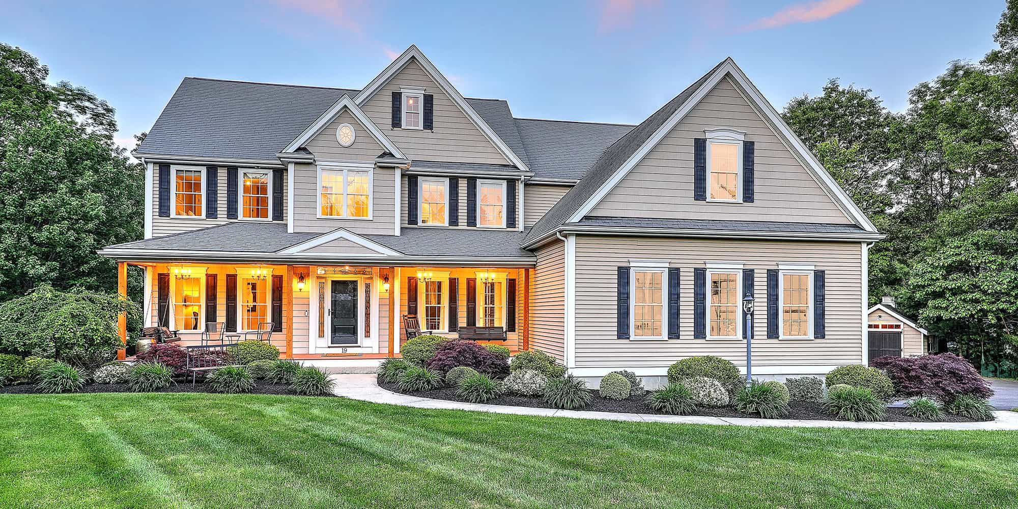 Geddes/Dupuis Team Sells Million-Dollar Franklin Colonial