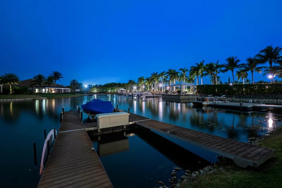 Luxury Homes for Sale in Miromar Lakes Beach & Golf Club | John R Wood ...
